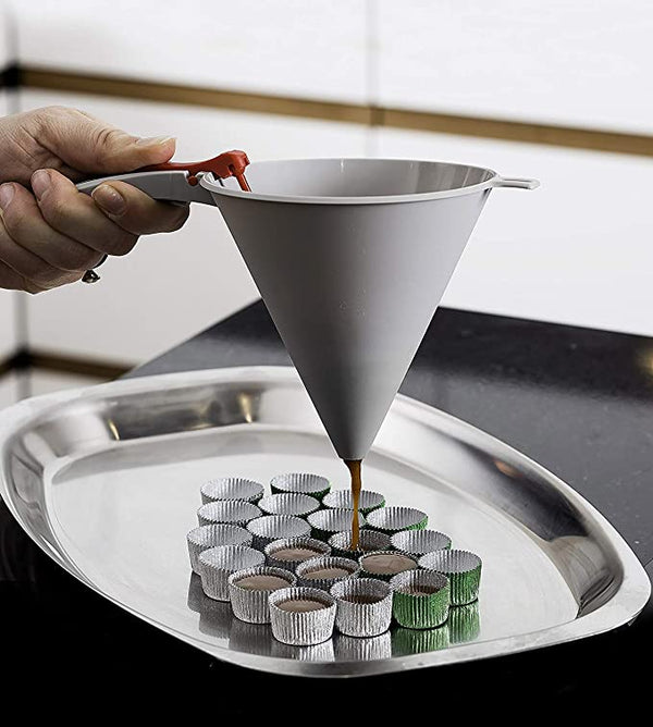 Jonas Portioning Funnel - Well Seasoned
